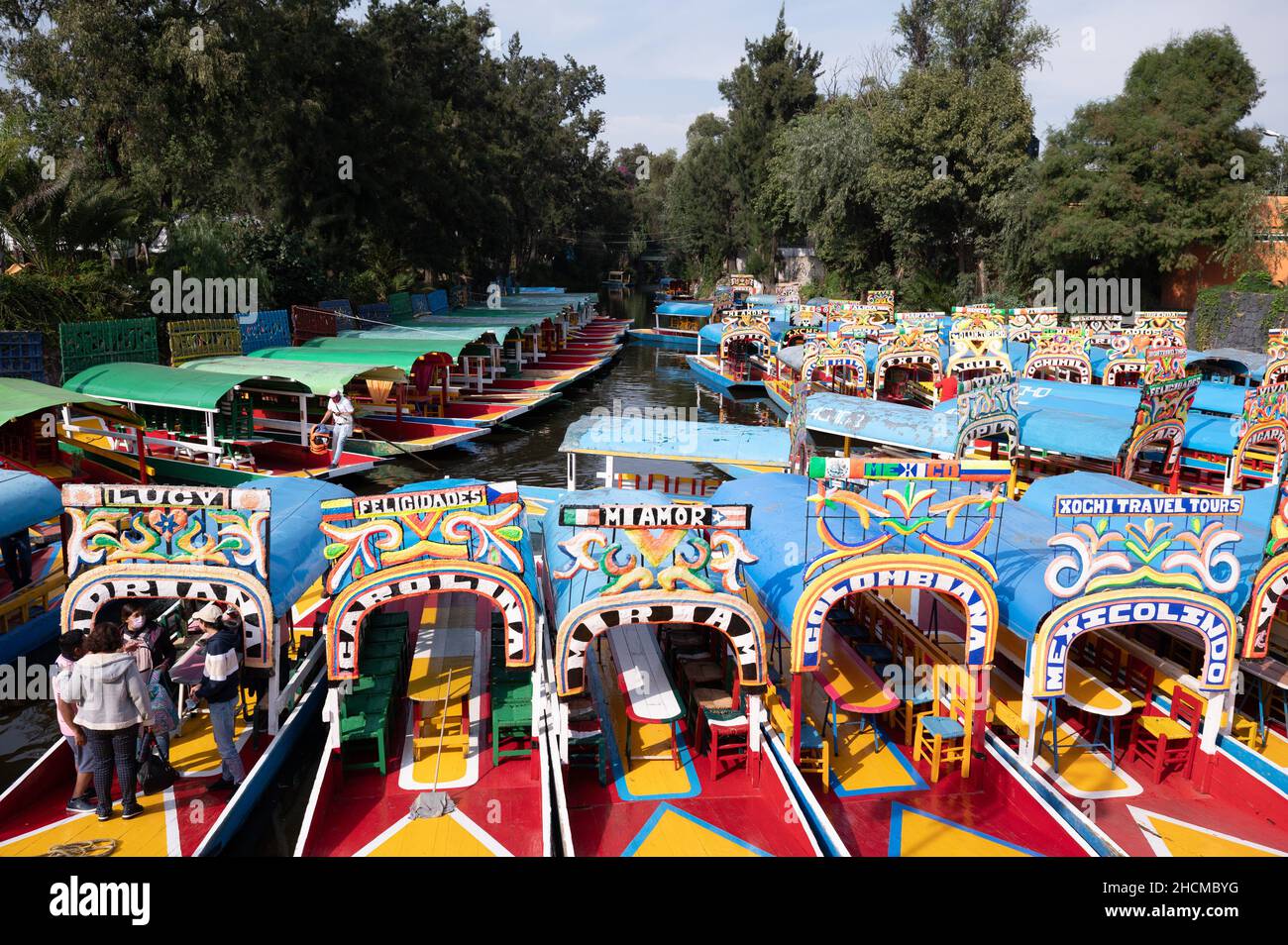 Xochimilco, Mexico. 05th Nov, 2021. Colorful Trajinera boats on the ...