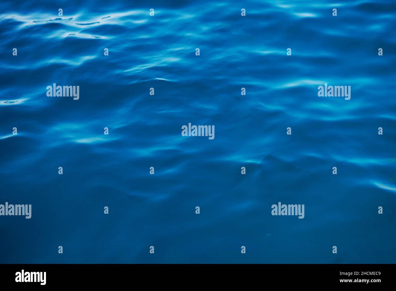 Texture Light blue surface of calm sea water on the day light Stock ...