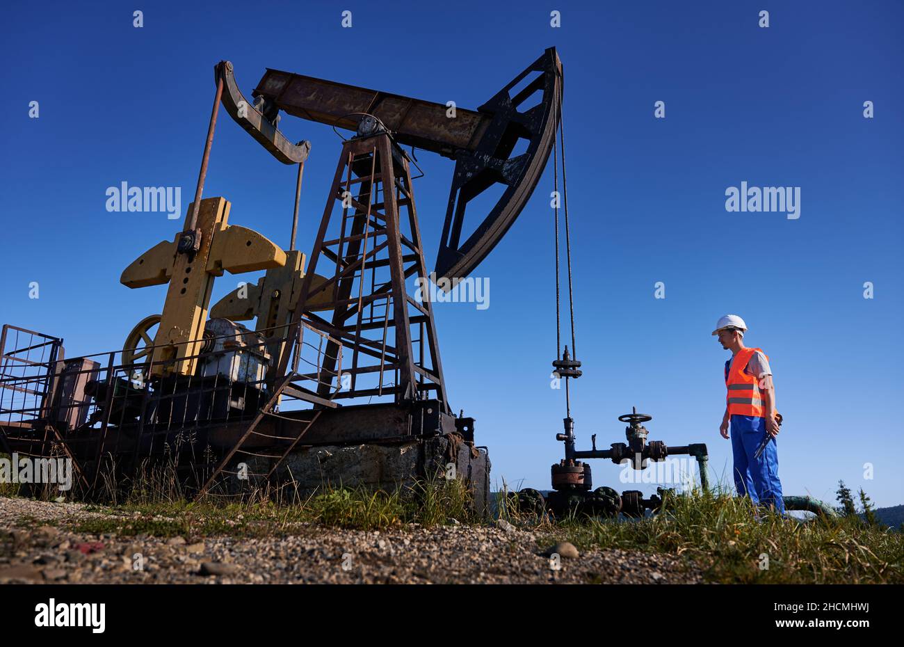 Borehole drilling hi-res stock photography and images - Alamy