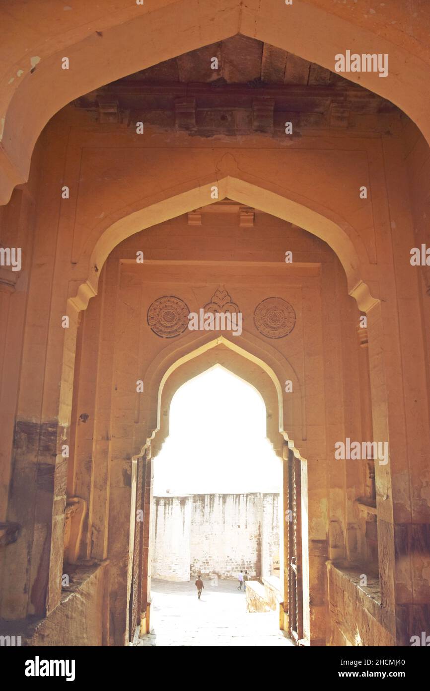 arch design at mehrangarh fort, jodhpur, india Stock Photo - Alamy