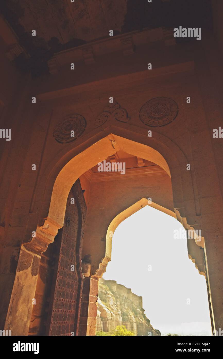 arch design at mehrangarh fort, jodhpur, india Stock Photo - Alamy