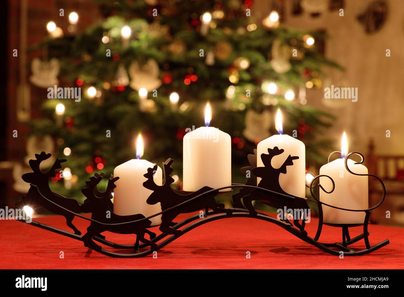 Advent tree hi-res stock photography and images - Alamy