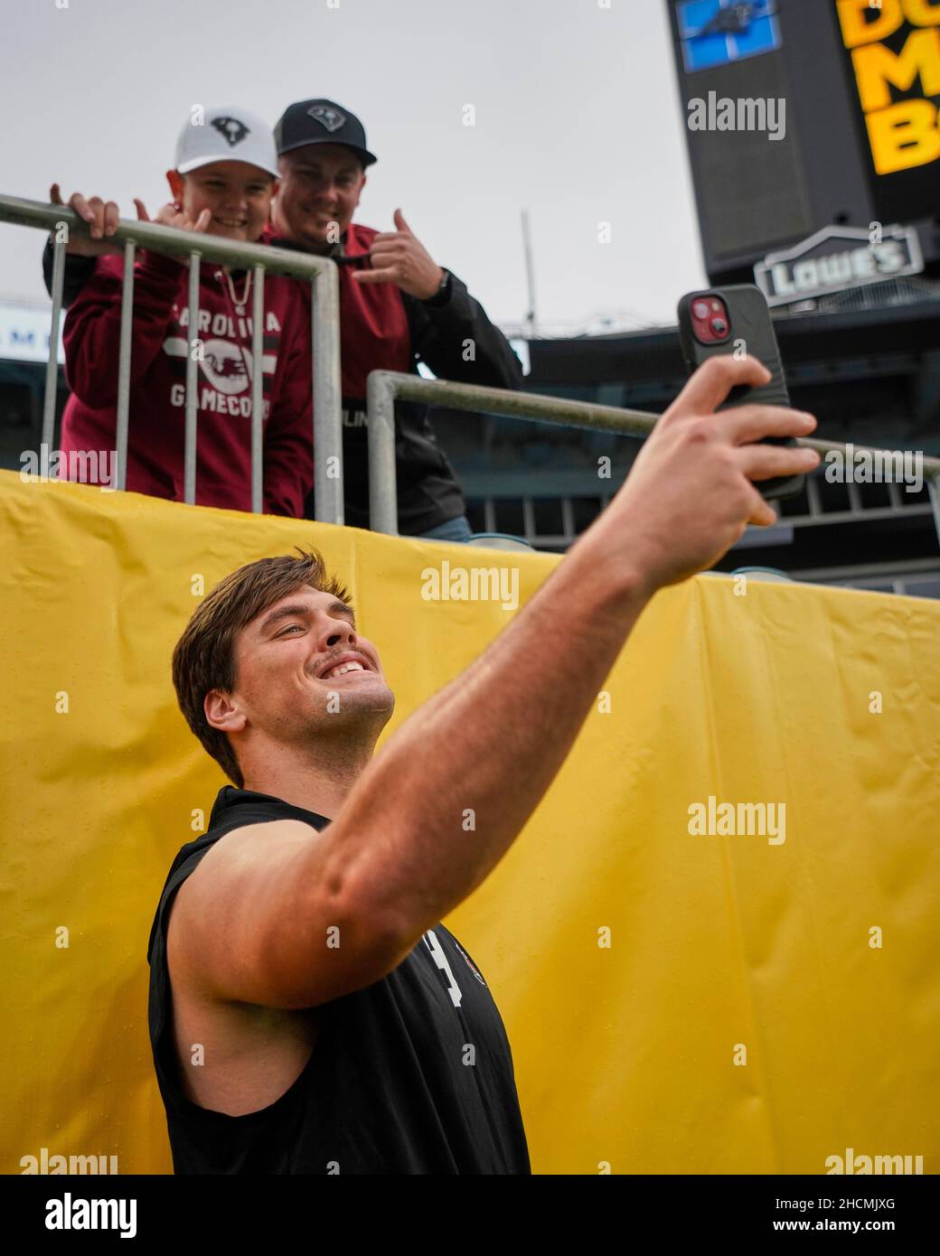 December 30, 2021: South Carolina Gamecocks tight end Nick Muse (9 ...