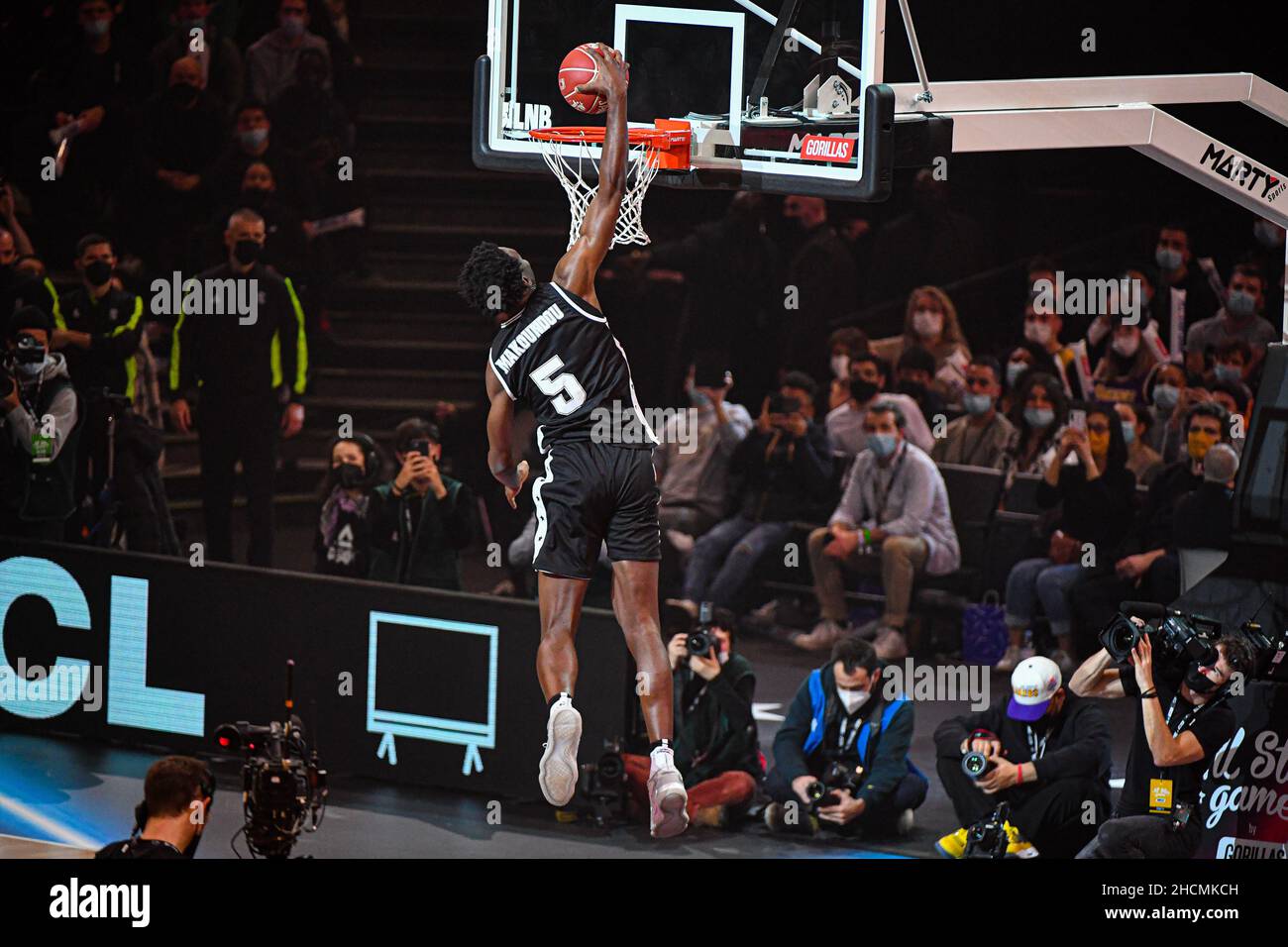 Dunk contest - All Star Game championship Elite at the Accor Arena in ...