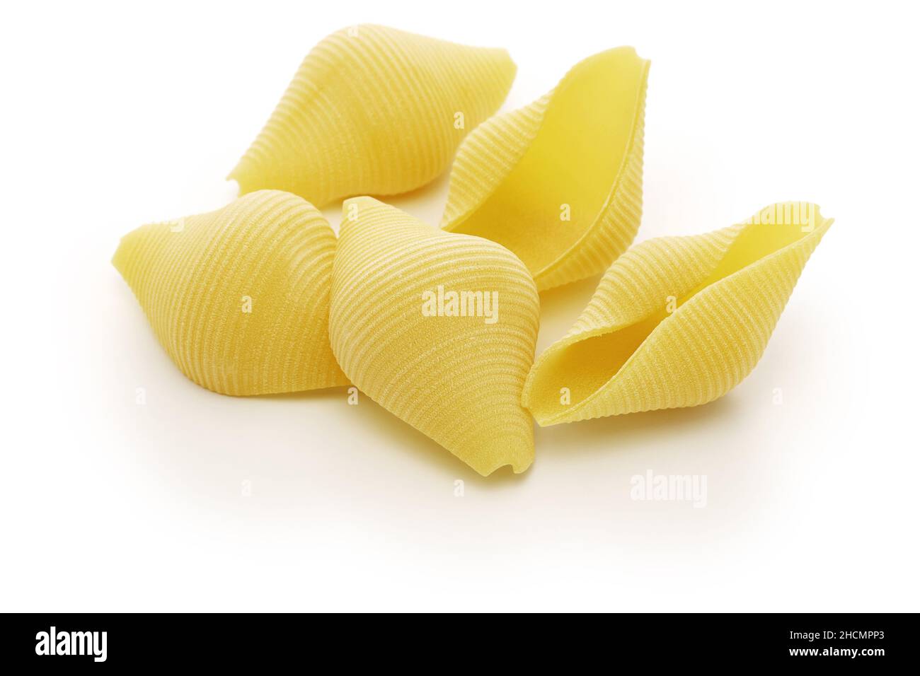 conchiglioni, italian jumbo shell pasta Stock Photo - Alamy
