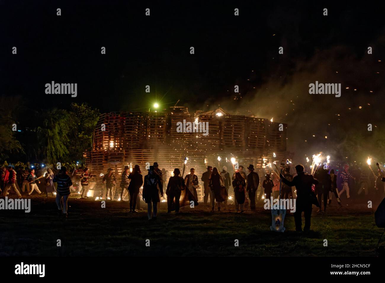 Rye bonfire tradition uk hi-res stock photography and images - Alamy