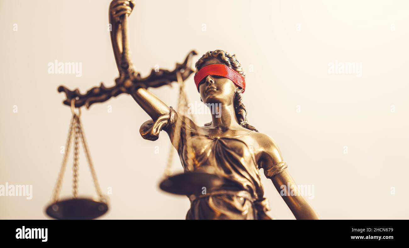 The Statue of Justice symbol, legal law concept image Stock Photo - Alamy