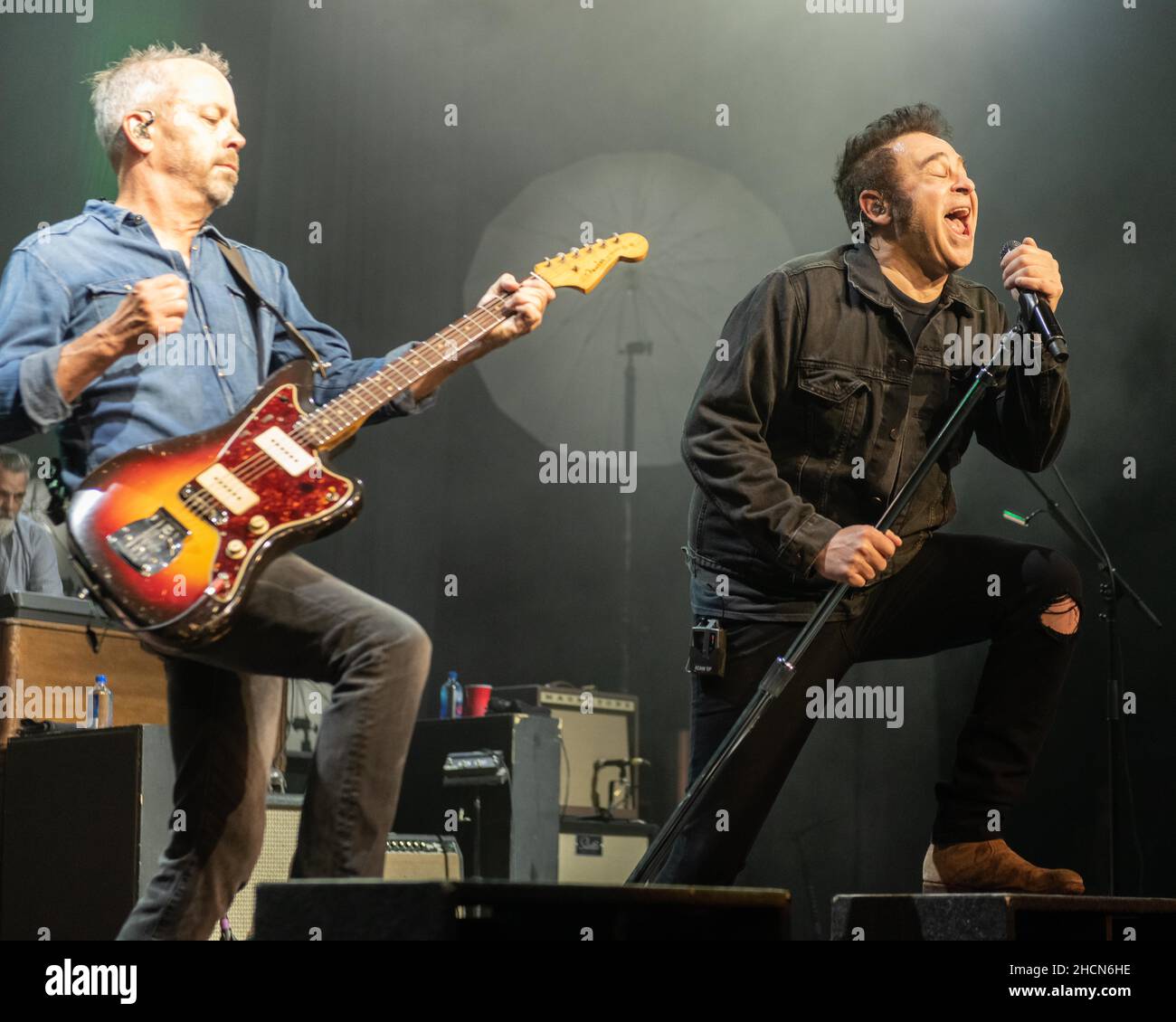 Countingcrows hi-res stock photography and images - Alamy