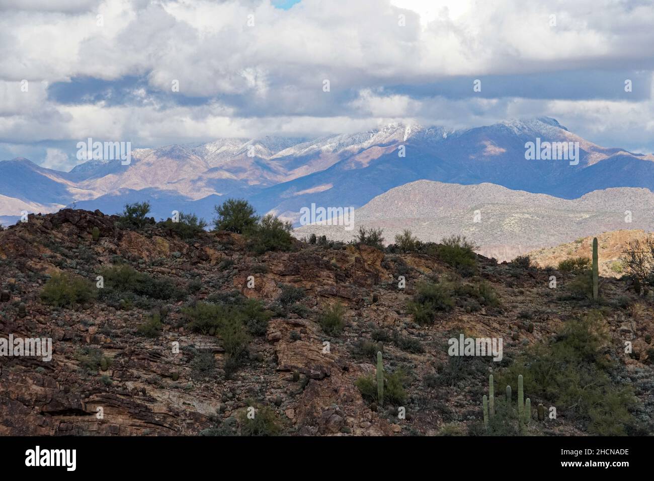 The beautiful vistas and scenery around Canyon Lake near Phoenix ...