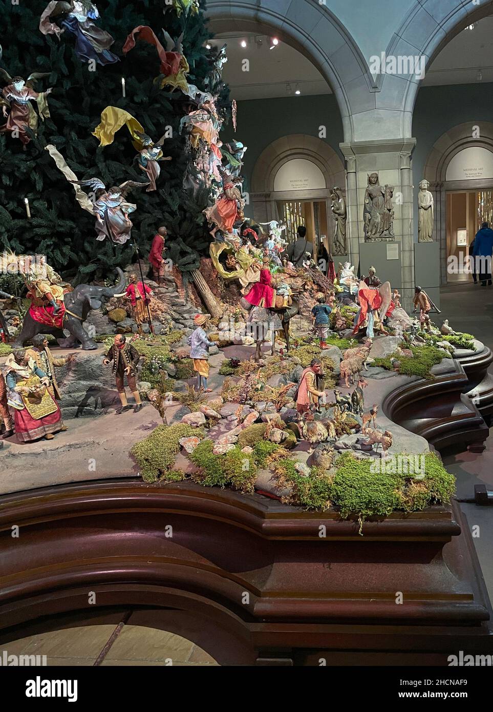 Christmas Tree in the Medieval Sculpture Hall, The Metropolitan Museum ...