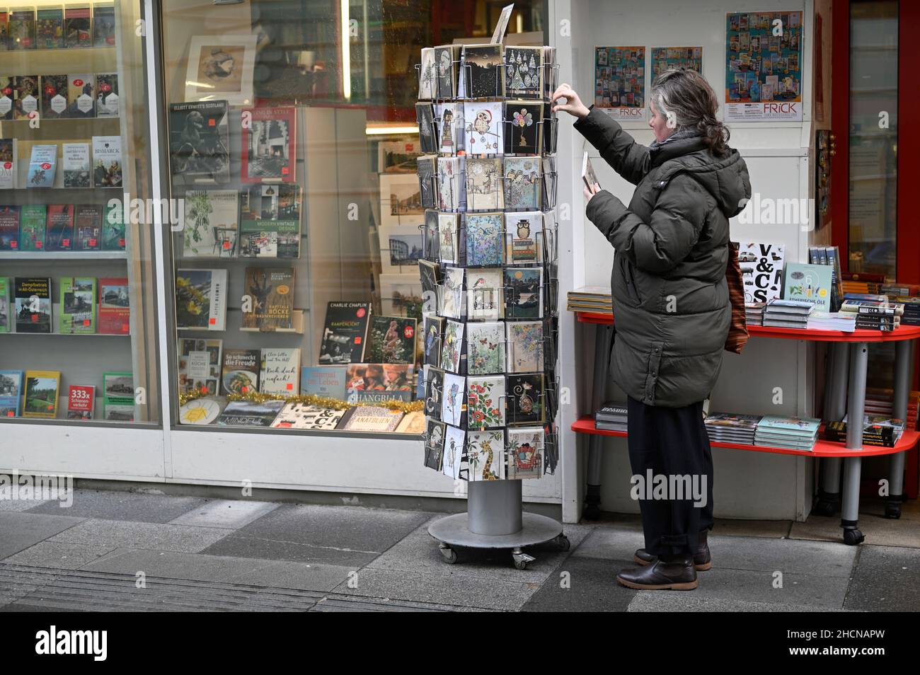 Choose a postcard hi-res stock photography and images - Alamy