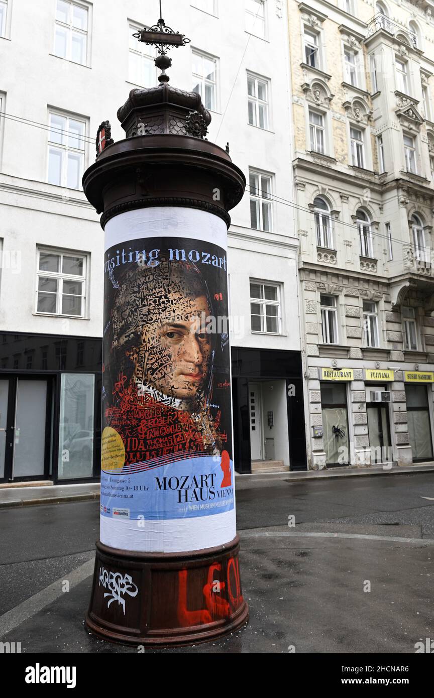 Poster pillar hi-res stock photography and images - Alamy