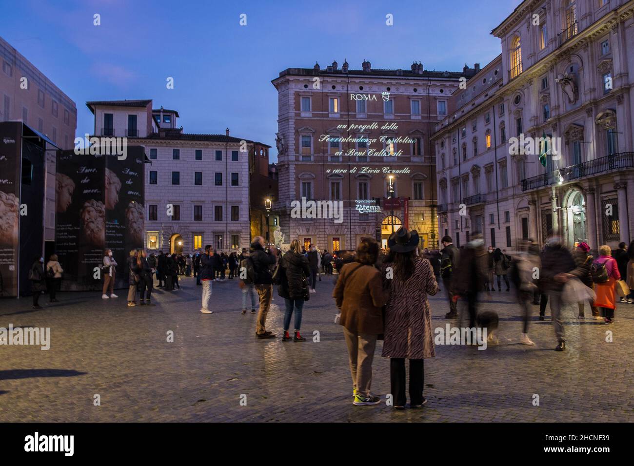 Rome, Italy. 30th Dec, 2021. 12/30/2021 Rome. Piazza Navona, promoted ...