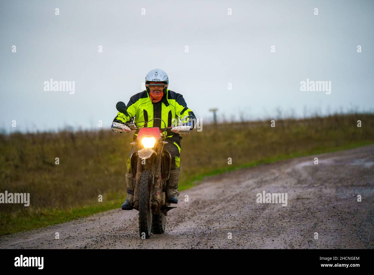 Wearing bright yellow jacket hi-res stock photography and images - Alamy
