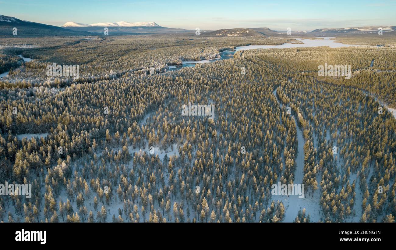 Aerial loops hi-res stock photography and images - Alamy