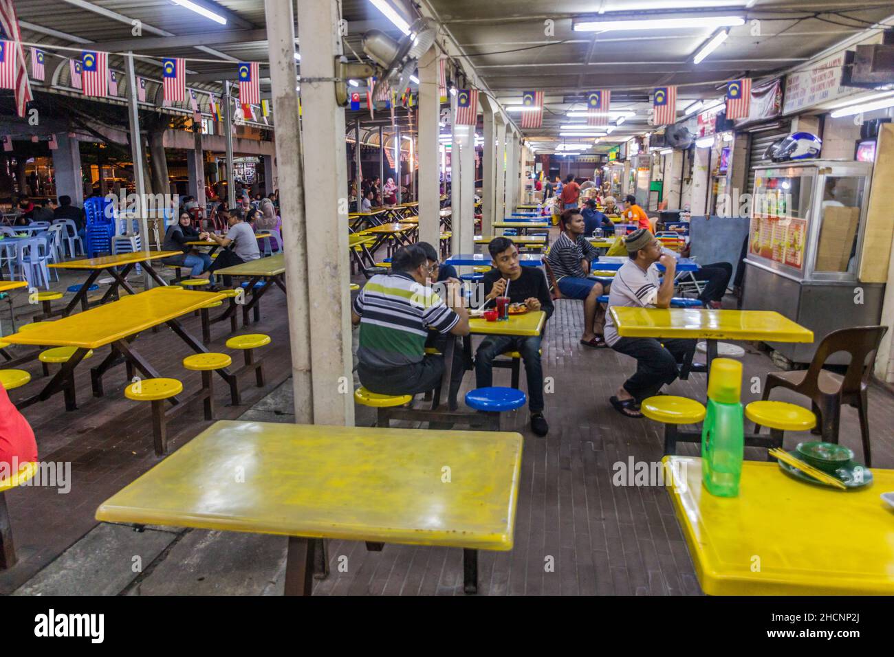 Malaysian food court hi-res stock photography and images - Alamy