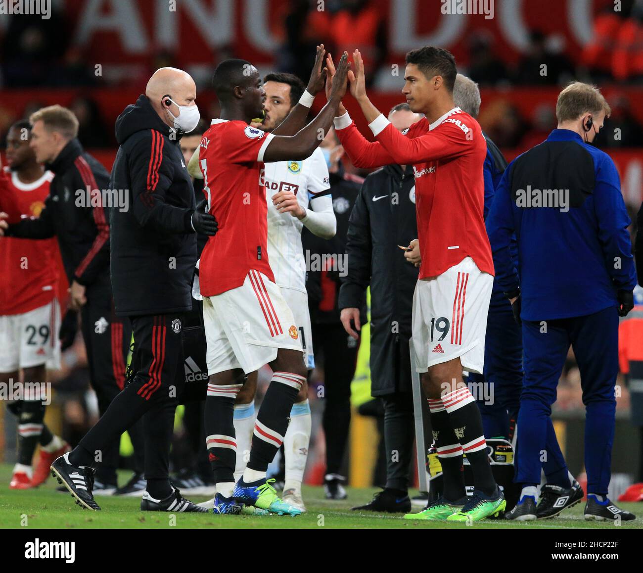 Varane manchester united 2021 hi-res stock photography and images - Alamy