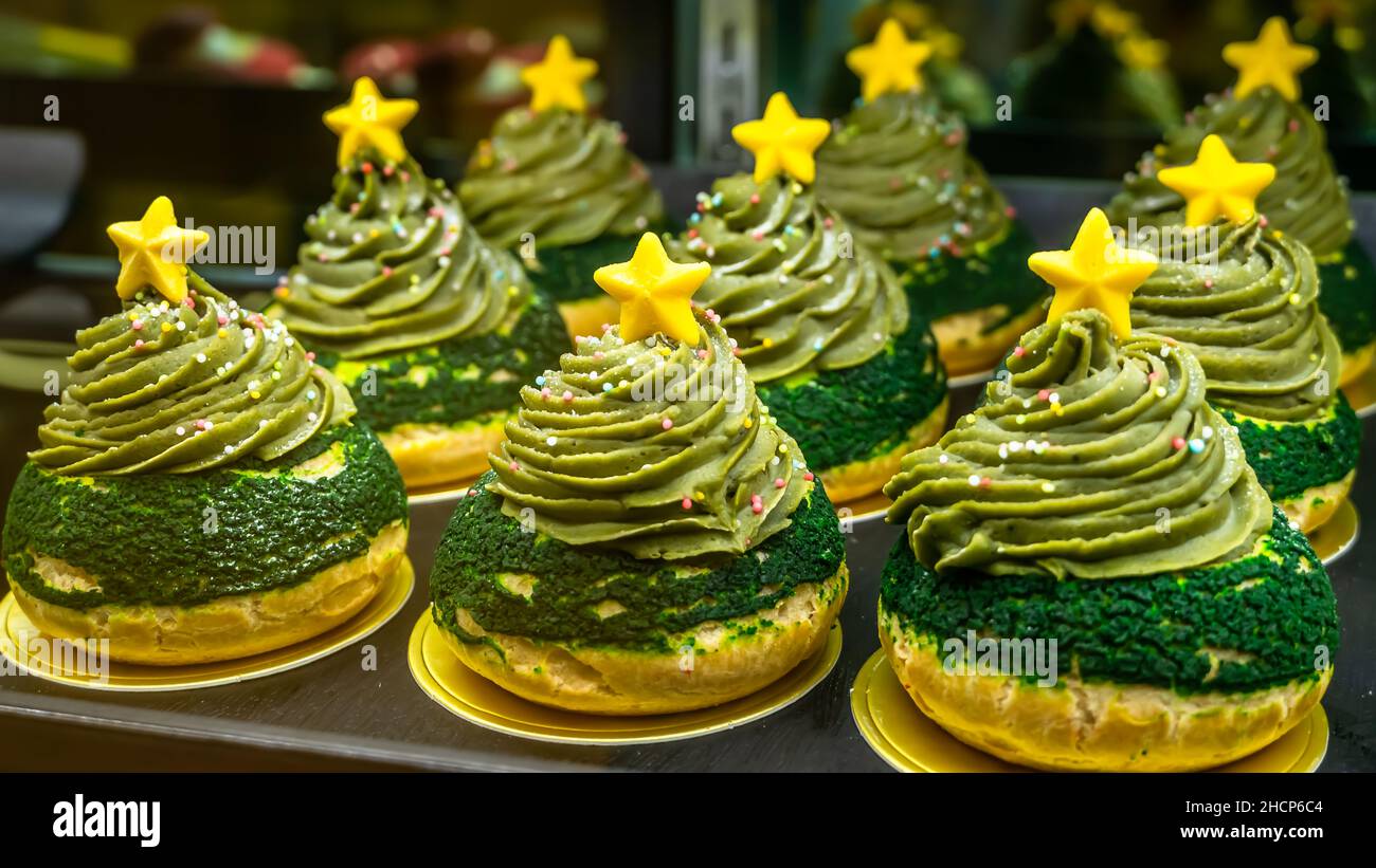 Matcha Green Tea Christmas Tree dessert Stock Photo - Alamy