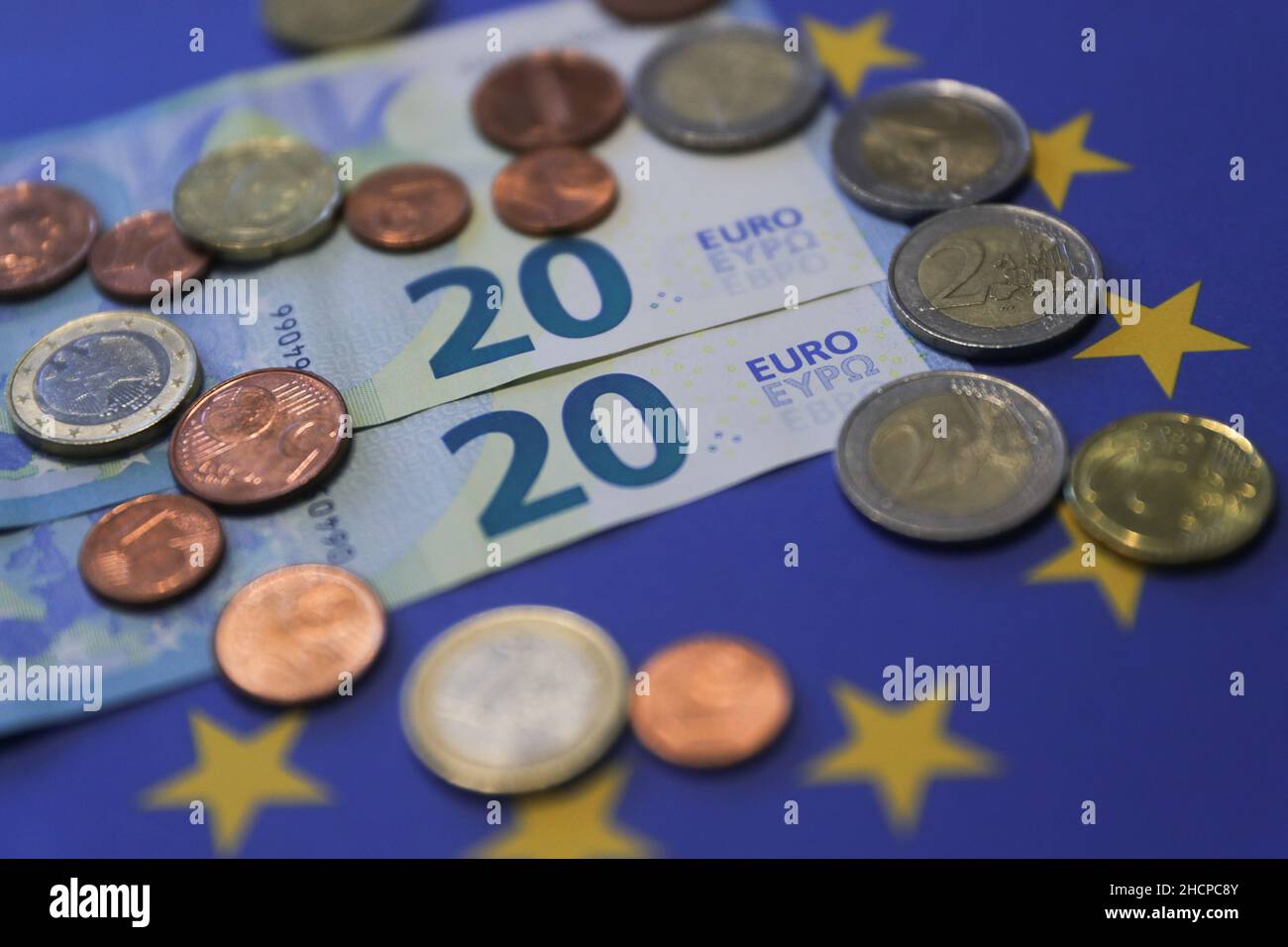 Brussels, Dec. 30. 1st Jan, 2002. Euro banknotes and coins are seen in ...