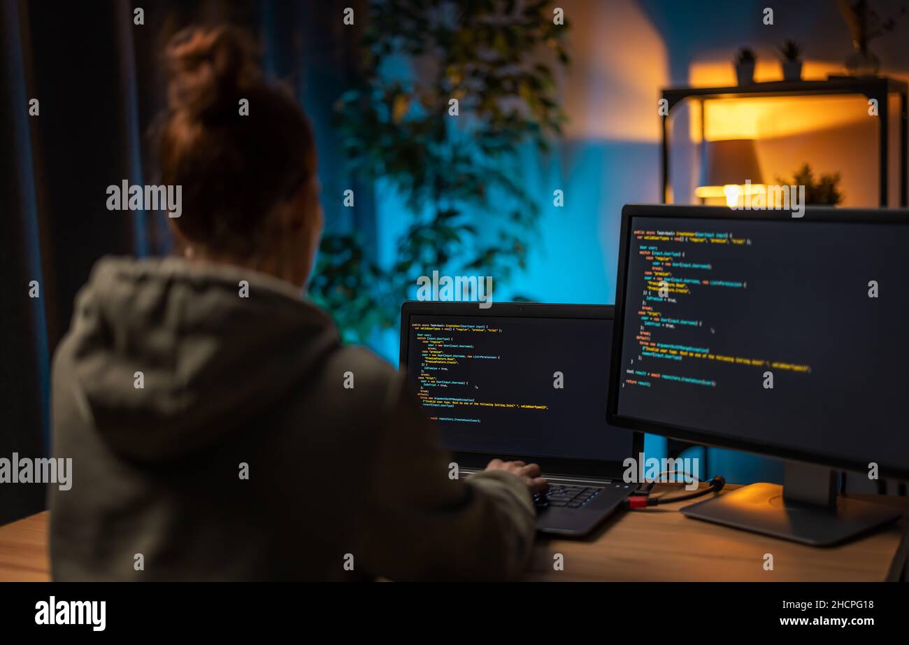 Coding program hi-res stock photography and images - Alamy
