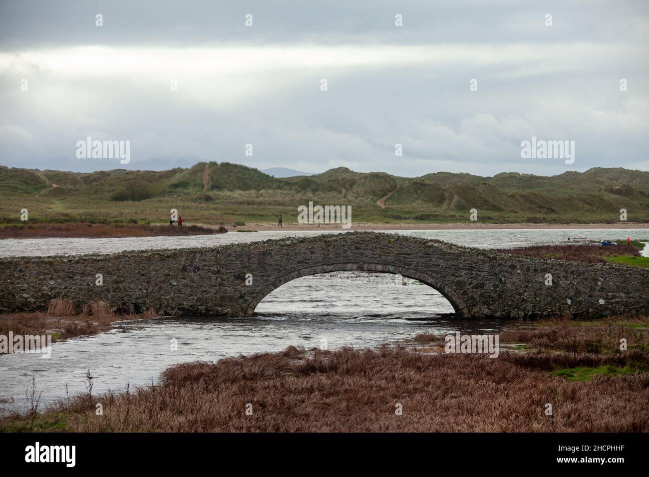 Humpback bridge hi-res stock photography and images - Alamy