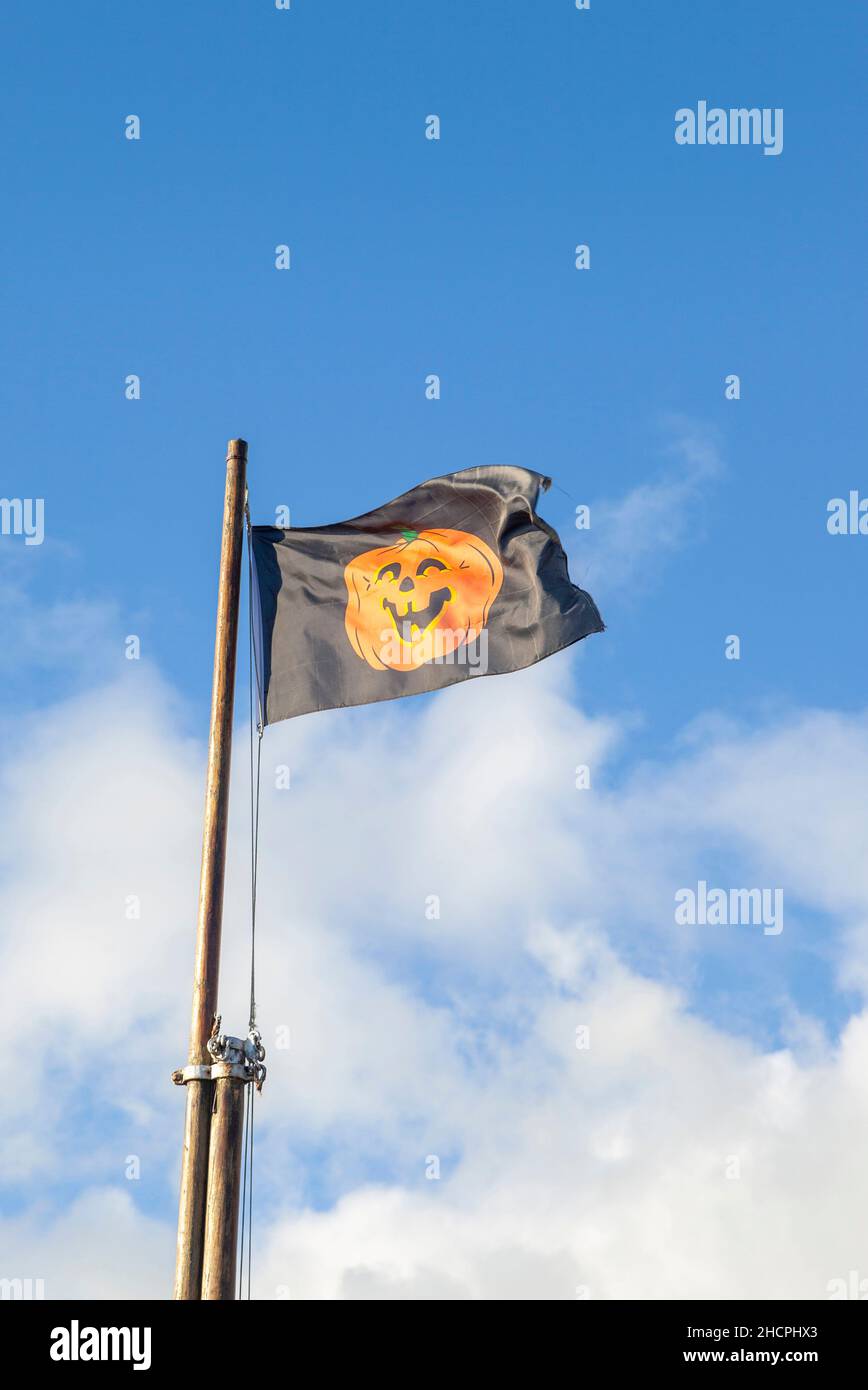 Black flag and pumpkin hi-res stock photography and images - Alamy