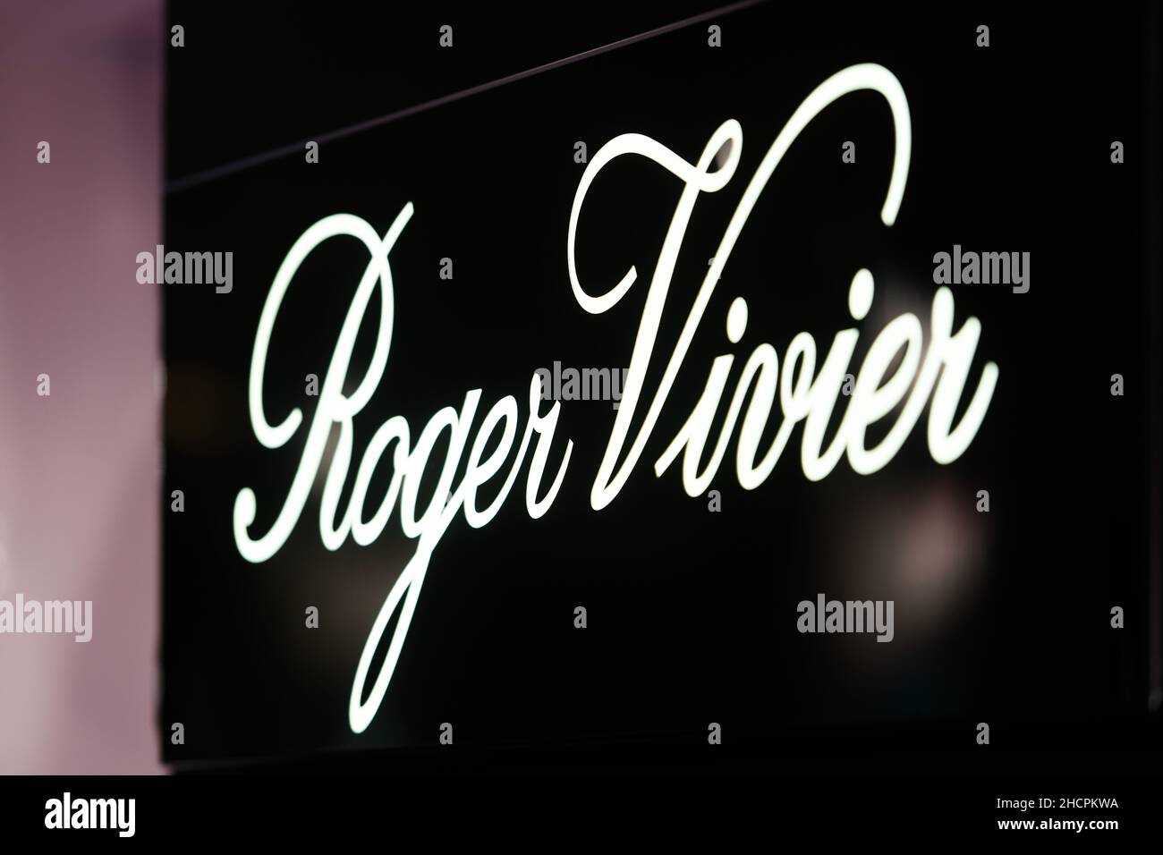 Roger vivier hi-res stock photography and images - Alamy