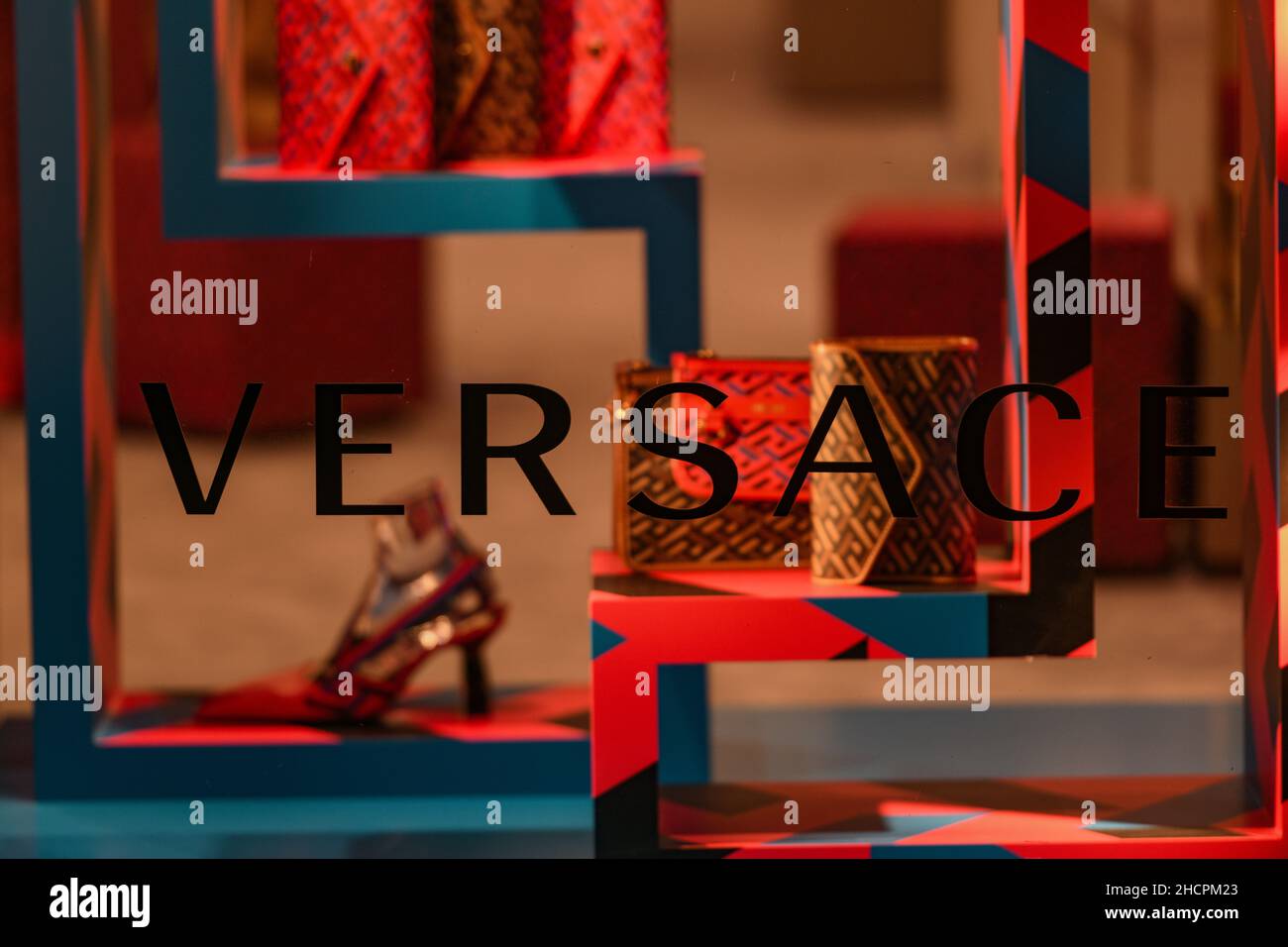 Versace logo hi-res stock photography and images - Alamy