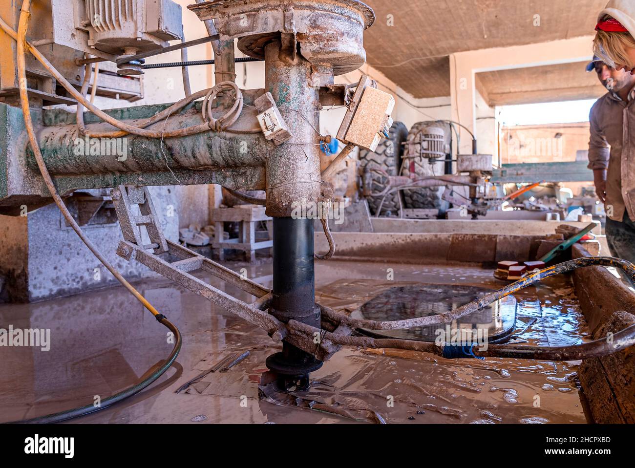 Marble processing machinery hi-res stock photography and images - Alamy