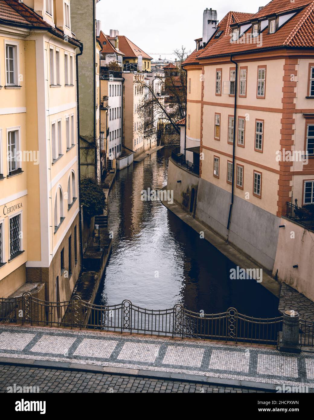 Vertical shot canal road hi-res stock photography and images - Alamy