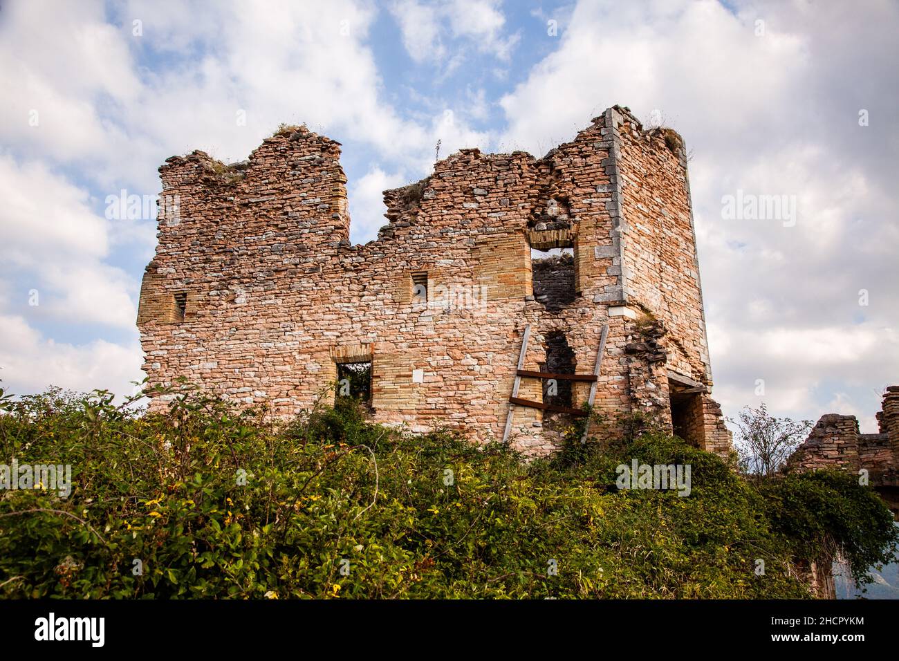 Ruins of the Pecorari castle in Piobbico (PU Stock Photo - Alamy