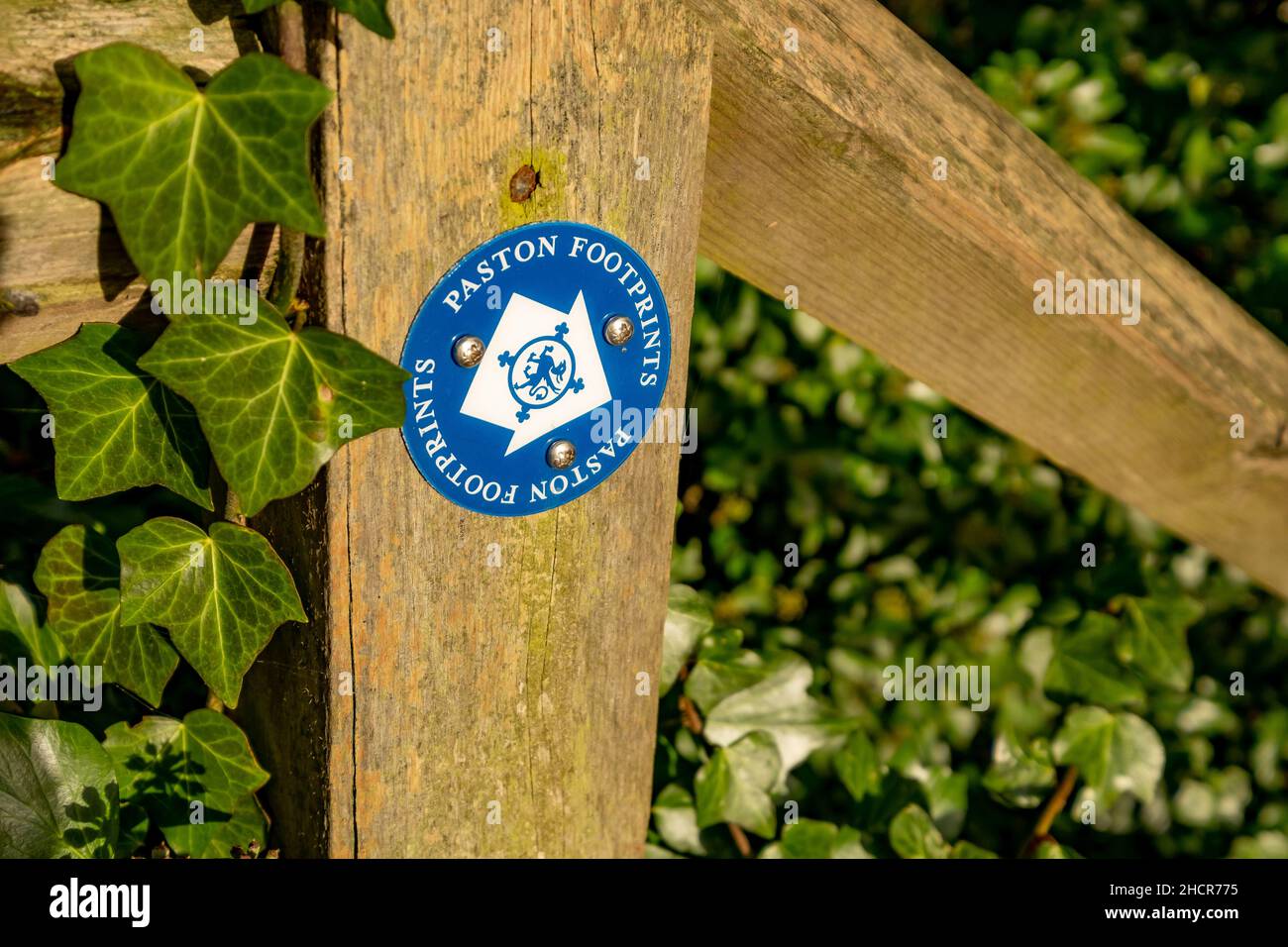 Paston footprints sign hi-res stock photography and images - Alamy