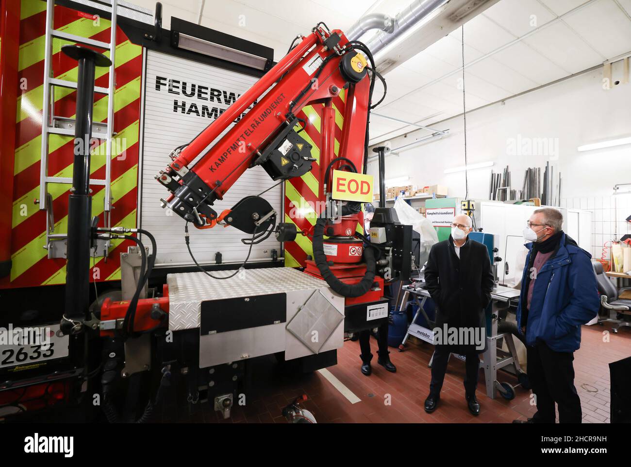 Hamburg, Germany. 31st Dec, 2021. Peter Tschentscher (SPD), First Mayor ...