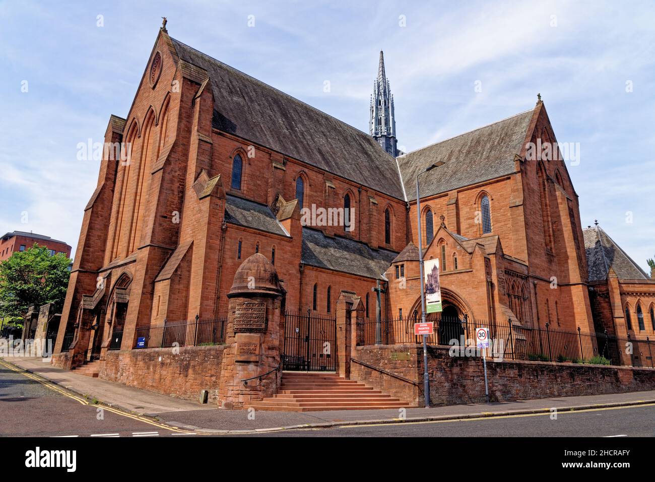Barony Hall in Glasgow a red sandstone Victorian Gothic church ...