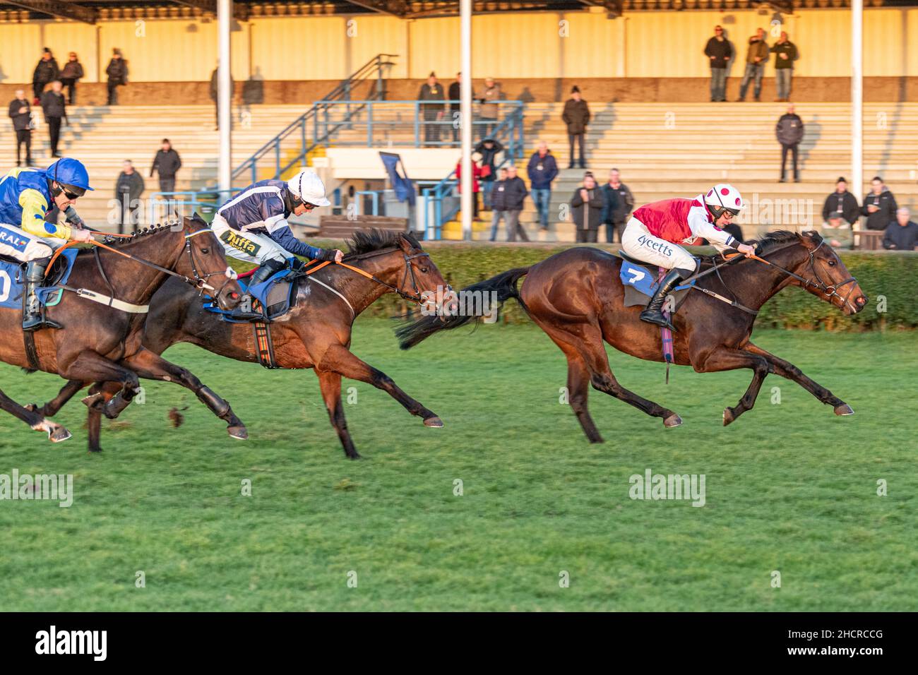 7th race bumper at Wincanton December 2nd 2021 Stock Photo - Alamy