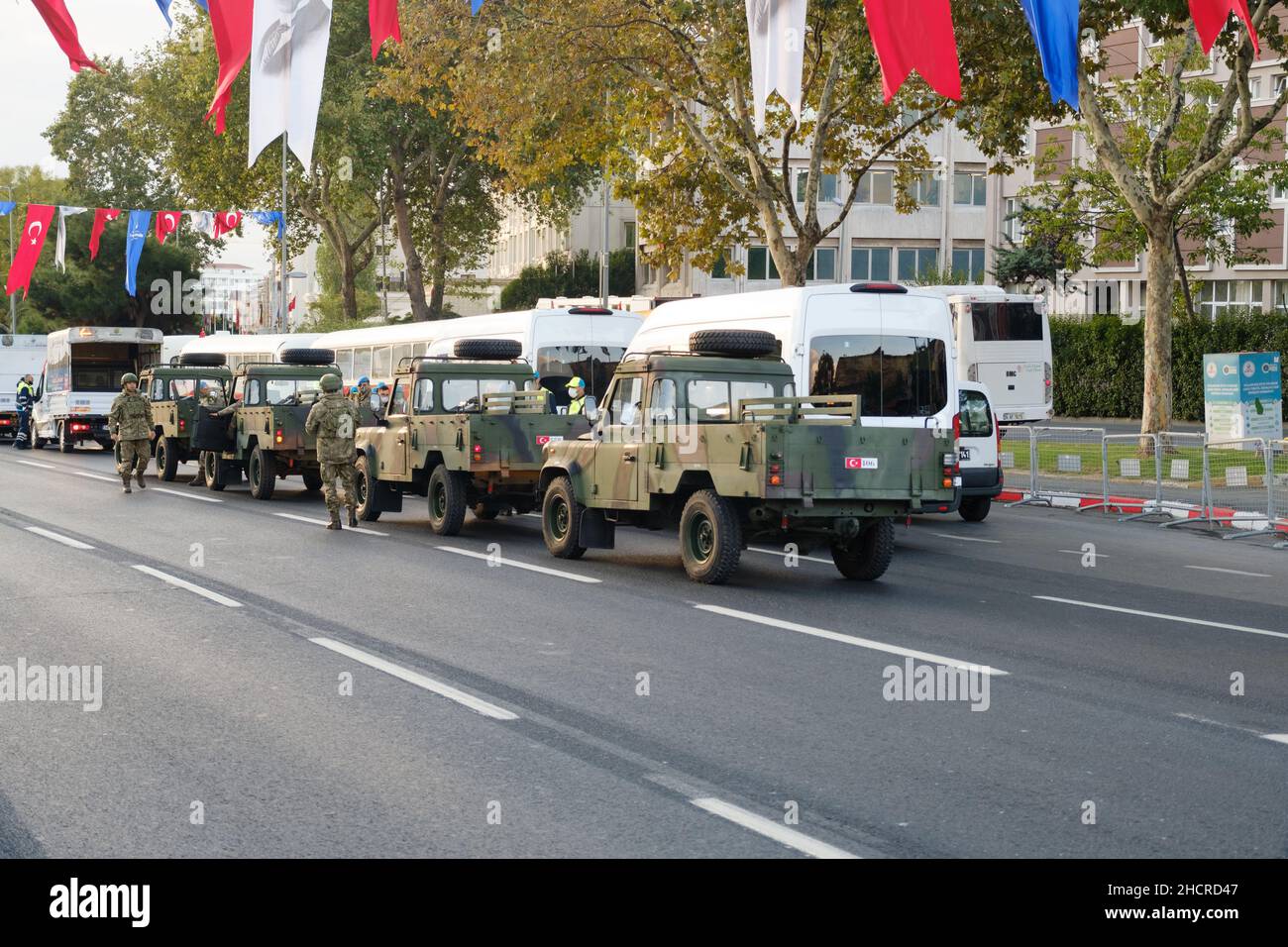 Turkish military istanbul flag parade hi-res stock photography and ...