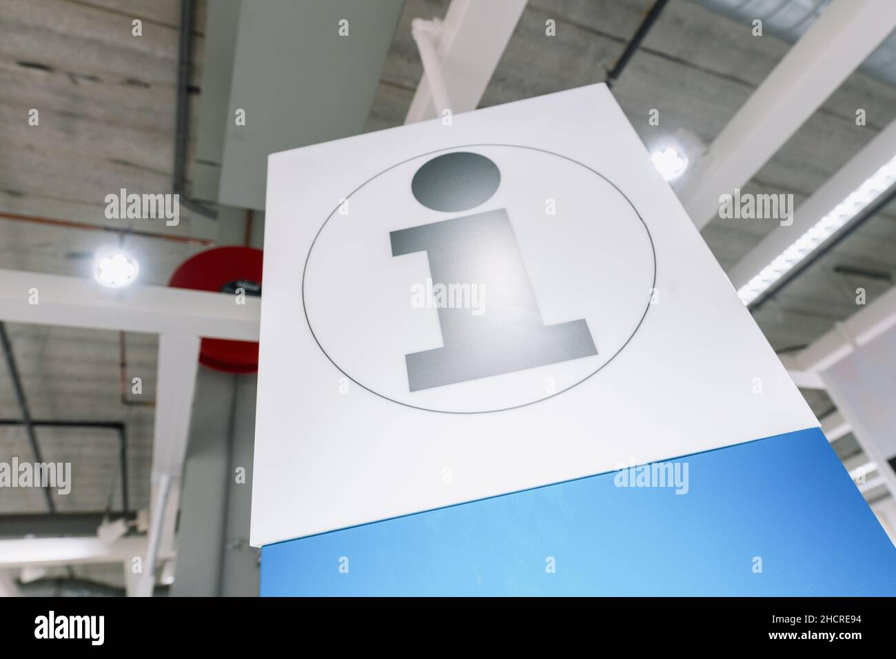 Help desk, Information sign at airport for tourist Stock Photo - Alamy