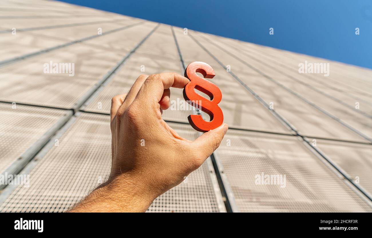 Red paragraph hi-res stock photography and images - Alamy