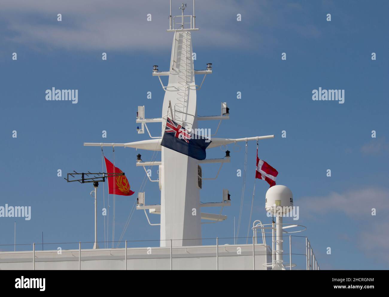 Mast array of the Queen Elizabeth cruise liner showing the Cunard house ...