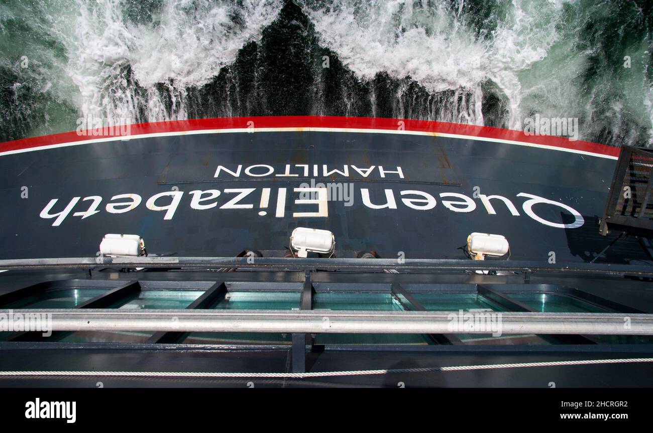 The stern or stem of the Cunard cruise liner Queen Elizabeth under way ...