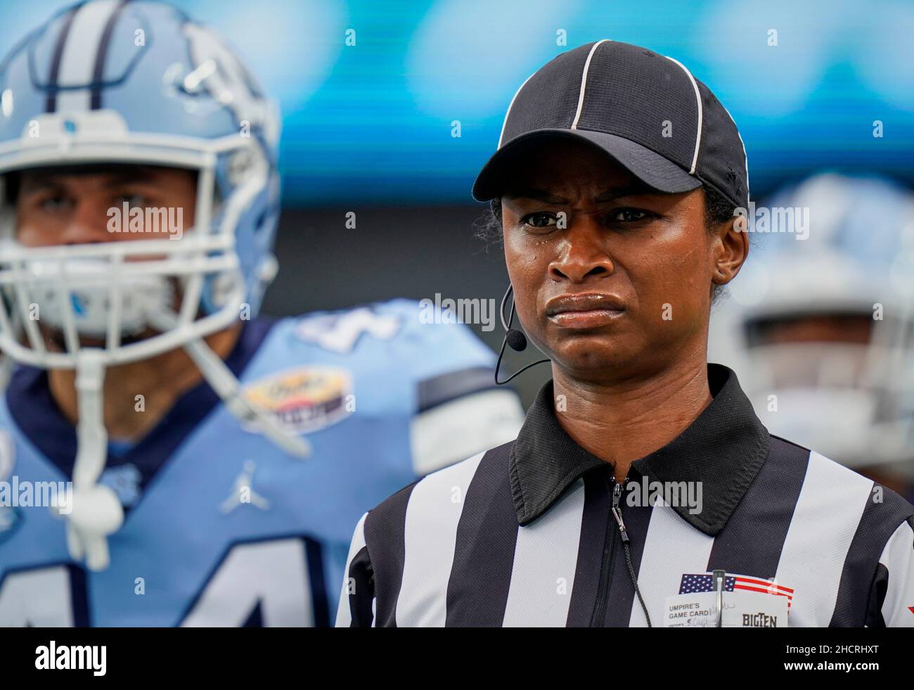Charlotte, North Carolina, USA. 30th Dec, 2021. NCAA referee Field ...