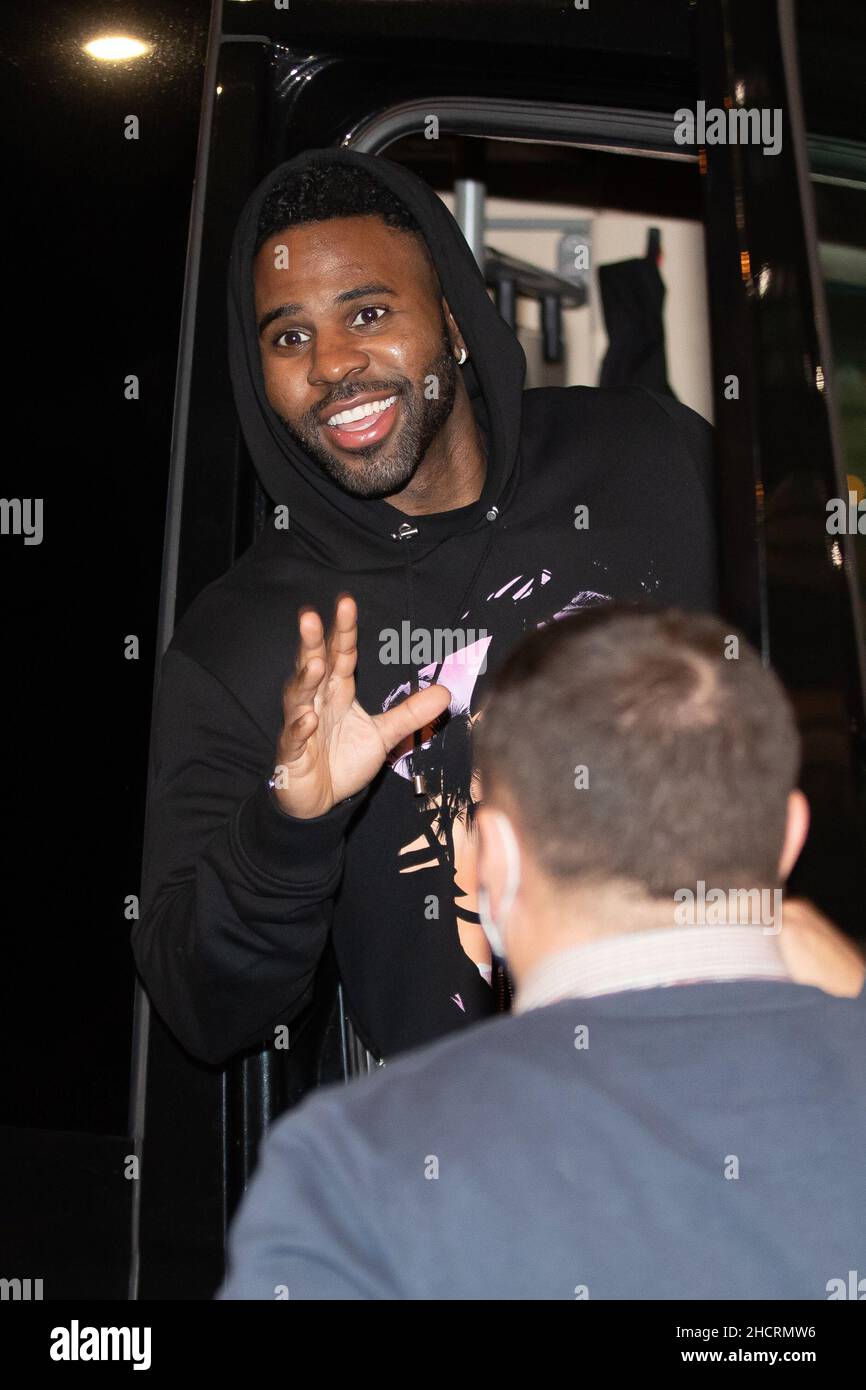 Jason Derulo is seen in a car saying hi to people after arriving at ...