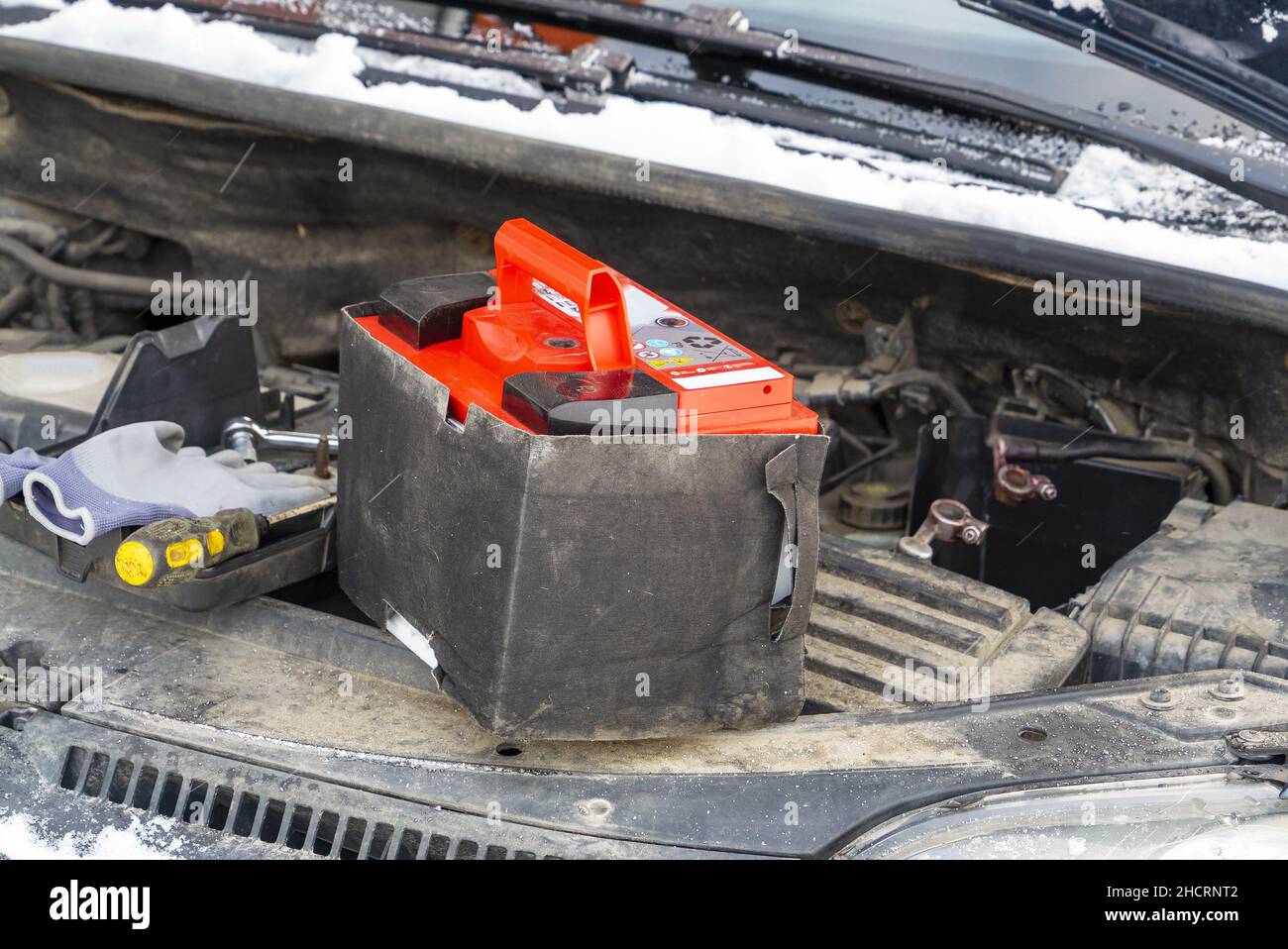 Electric car engine compartment hi-res stock photography and images - Alamy