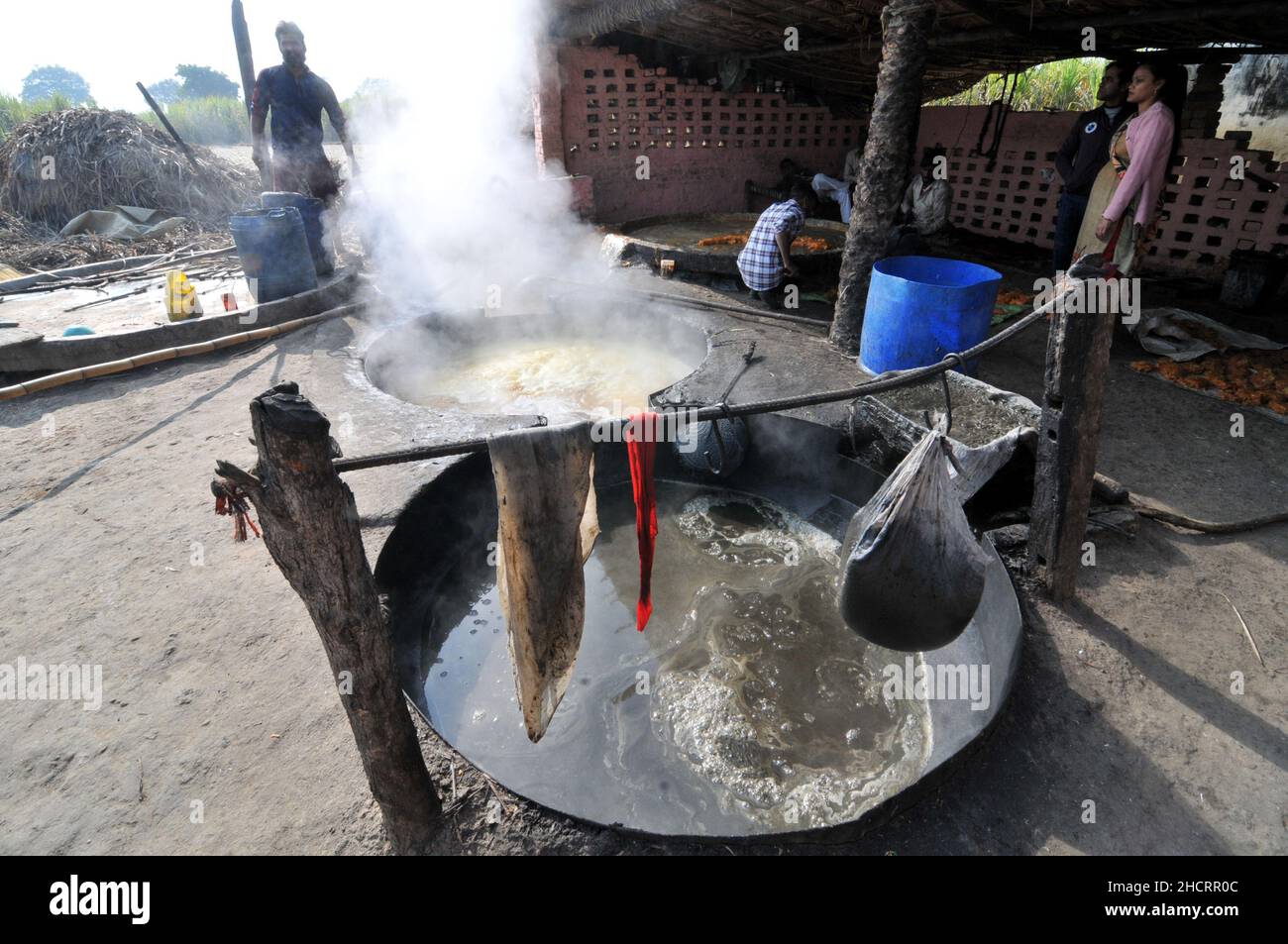 Indian jaggery production hi-res stock photography and images - Alamy