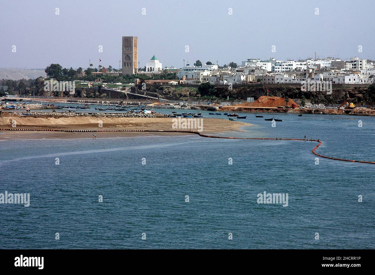 Rabat mausoleum morocco entrance hi-res stock photography and images ...