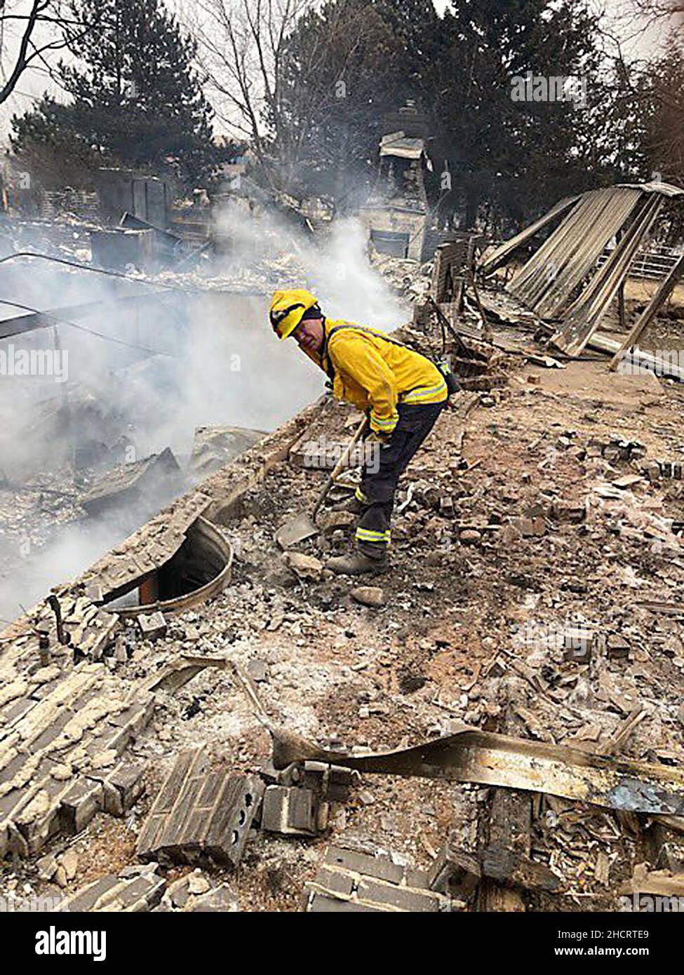 Boulder County, Colorado, USA. 31st Dec, 2021. A West Metro Fire Rescue ...