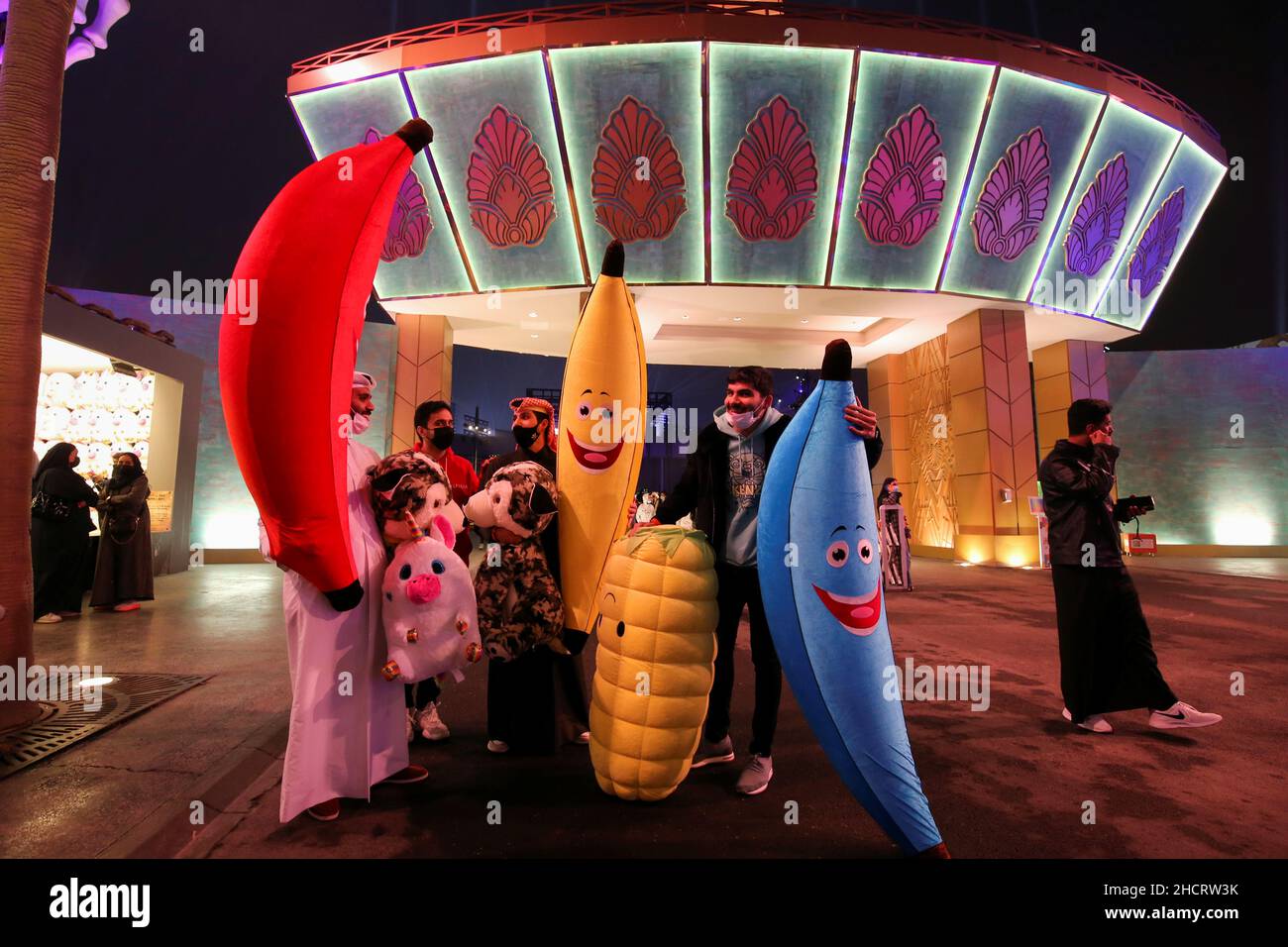 Daily life in riyadh hi-res stock photography and images - Alamy