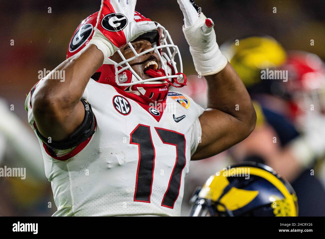 Florida, USA. 31st Dec, 2021. Georgia Bulldogs linebacker Nakobe Dean ...