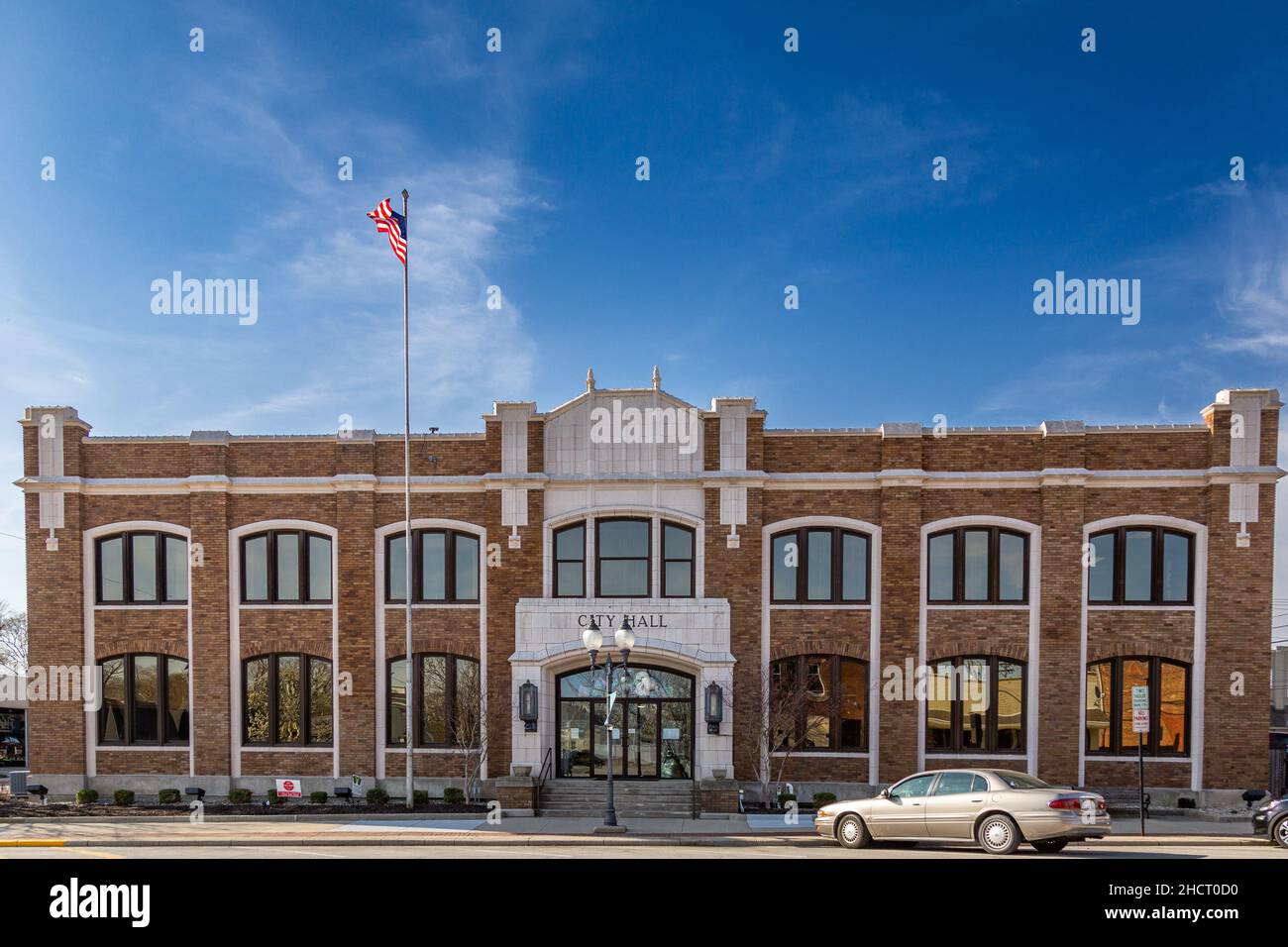 The Bluffton City Hall building in Bluffton, Indiana, USA Stock Photo ...