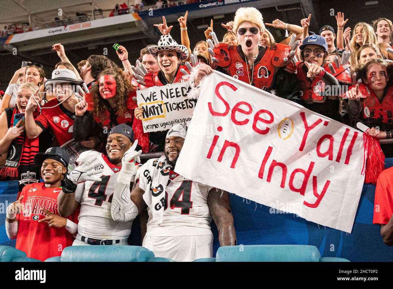 Uga fans hi-res stock photography and images - Alamy